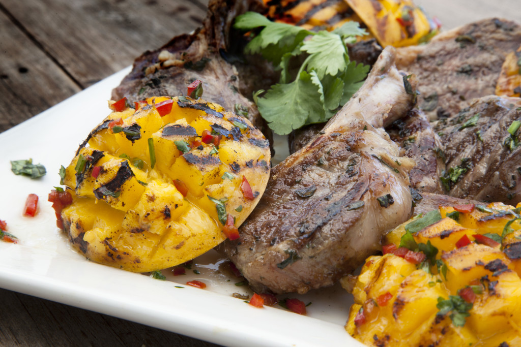 Mangoes Australia BBQ Mango Cheeks with Lamb - Mangoes Australia